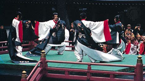 Kagura Shintō Music And Dance Britannica