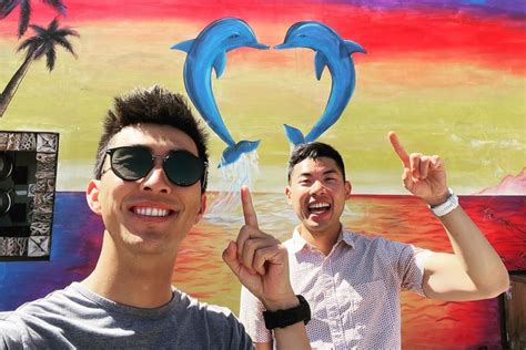 Youtuber 嘟嘟人 The Dodo Men 一日 Wazaiii 時尚編輯大挑戰：ian 與 Eric 在創造一種「跳脫舒適圈」信仰