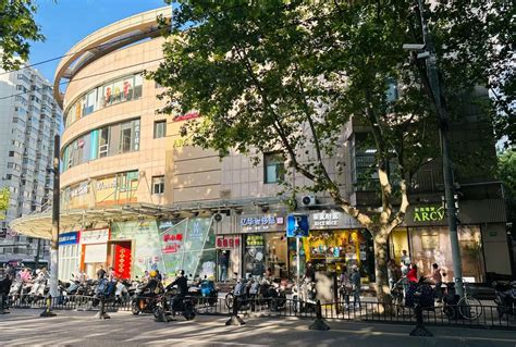 【9图】公寓配套整层可分割 ，适合足浴棋牌会所展示茶室台球上海普陀长寿路上海西康189弄中心商铺租售生意转让出租 上海58同城