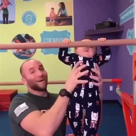 Мальчишка молодец Youtube