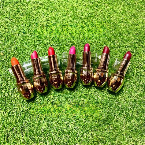 Stylish Fashionable Products In With Cheap Prize Lips Stick Miss Green