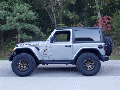 Aftermarket Jeep Wheels