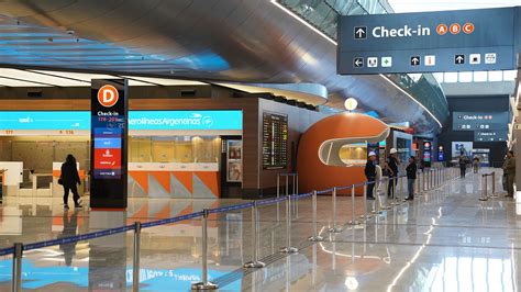 Se inauguró la nueva terminal de partidas del aeropuerto de Ezeiza cómo es la obra de USD