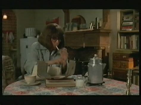 Smoking Celebs Click Image To Close This Window