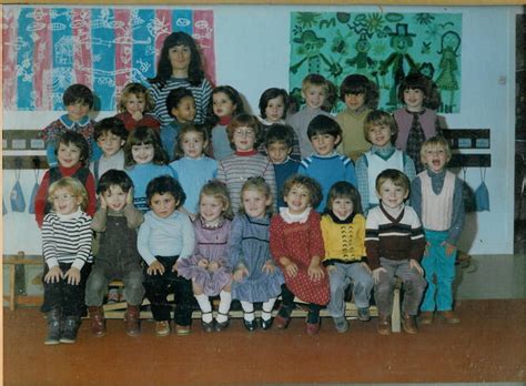 Photo De Classe Maternelle Petite Section De 1982 Ecole Maternelle