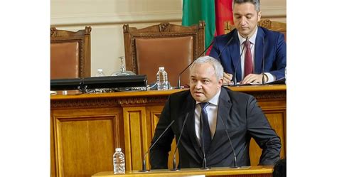 Близо 10 млн са дадени за наводнението в Карловско осигурени са фургони Обновена