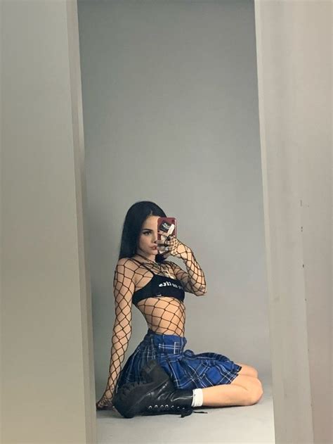 Пин от пользователя Loussy на доске ࣪ ִֶָ Maggie Lindemann Фотографии