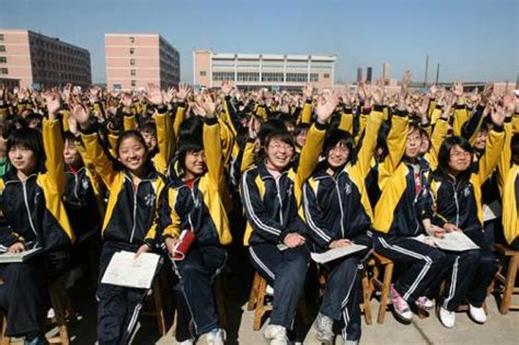 衡水市滏阳中学衡水中学校徽衡水市安平志臻中学大山谷图库