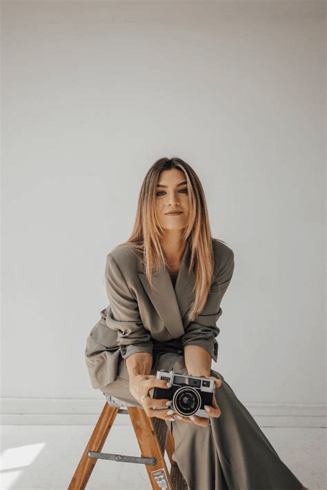 Meet Cortney Bigelow Canvasrebel Magazine