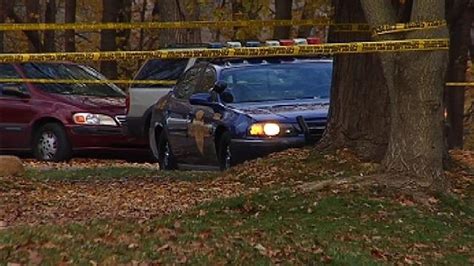 Double Homicide Flint Police Search For Killer Weyi