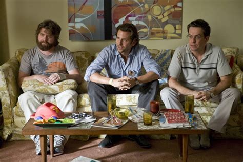 Cinco comedias de primera clase que te esperan en Netflix Vogue España