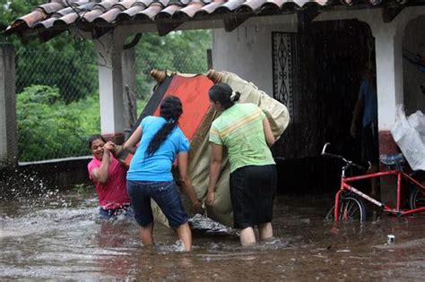 Que Hacer Antes Durante Y Despues De Un Huracan Importante