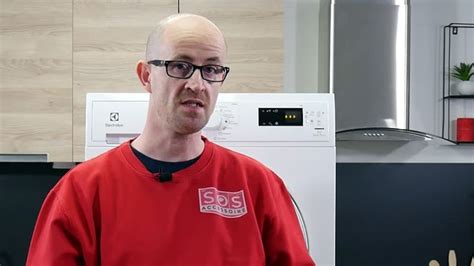 Comment lancer un programme test sur un sèche linge Electrolux L atelier SOS Accessoire