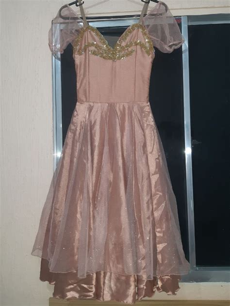 Figurino de Ballet Tutu Romântico Rosê Produto Feminino Usado