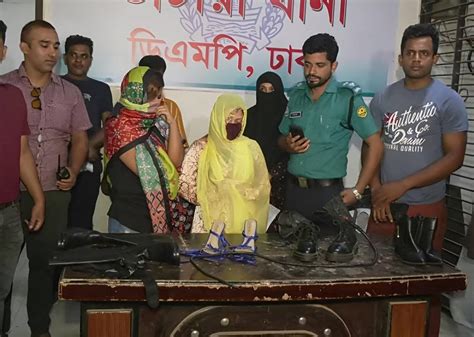 Faiyaz একজন লোক দুই মহিলার সাথে রাজধানীর বসুন্ধরার একটি ফ্লাটে বসবাস করছিল। গতকাল রাতে সবাইকে