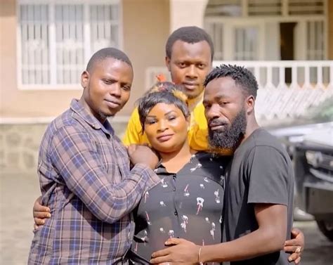 Une Femme épouse 3 Hommes Pour Vidéo Gnadoe