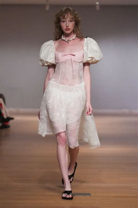 ETHEREAL FASHION VANITY STORIES