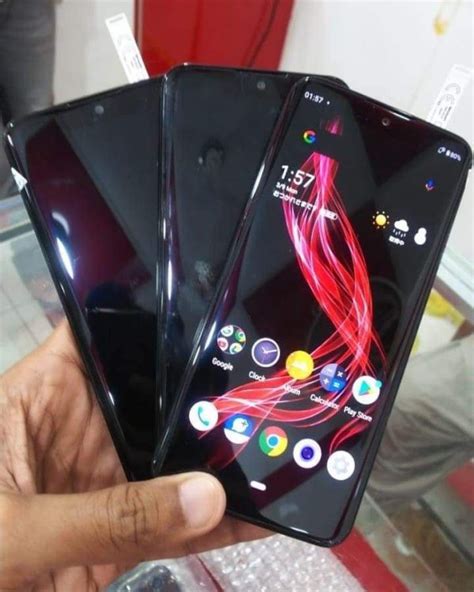 Sharp Aquos R Zero Full Gaming Phone 6GB Ram 128GB Storage Non PTA Approve StarCity Pk