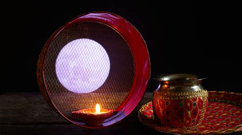 Karwa Chauth 2023 Vrat Vidhi Katha Puja Samagri And