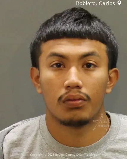 Carlos Roblero Booked For Public Urination M807 5 2 13