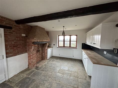 3 Bedroom Detached Bungalow In Asfordby Melton Mowbray Property
