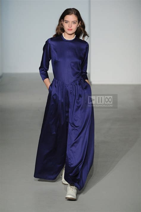 Agnes B Ready To Wear Fashion Show Collection Spring Summer 2013