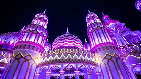 הכפר הגלובלי בדובאי - Global Village: טיול מסביב לעולם ביום אחד | דובאי