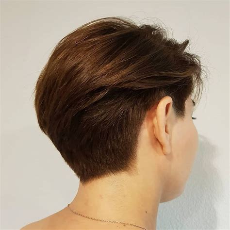 Pin By M G On Cheveux Courts 4 Hair Cuts Short Hair Cuts Short