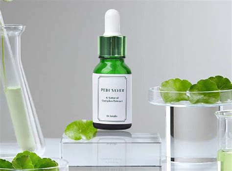 무좀균 곰팡이균 또” 수술 없이 치료 가능한 손발톱 만능 해결템