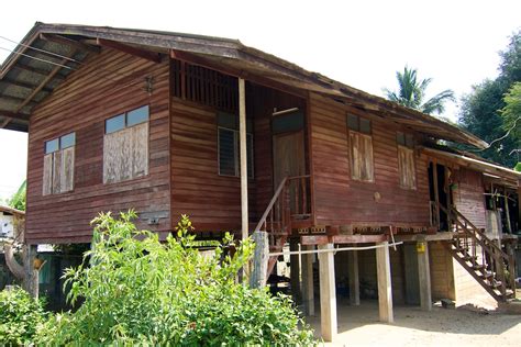 22 บ้านไม้เก่ายกพื้นแบบไทยๆ ตามวิถีชีวิตดั้งเดิมคนโบราณ บ้านสไตล์