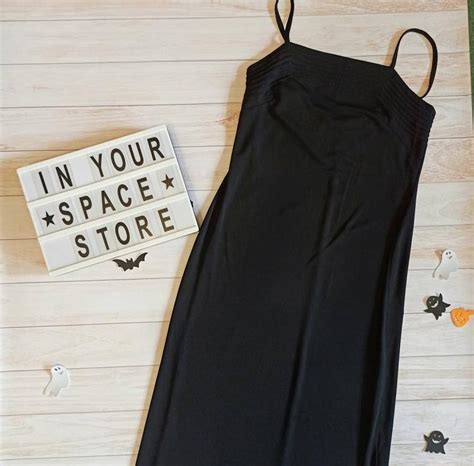 Чорне максі плаття довге — ціна 350 грн у каталозі Довгі сукні Купити