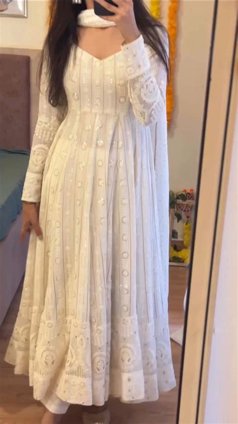 Peaceful White Color Georgette Embroidery Sequence Gown