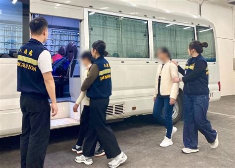 24名越南籍非法入境者被遣返 全部聲請不獲確立｜即時新聞｜港澳｜oncc東網
