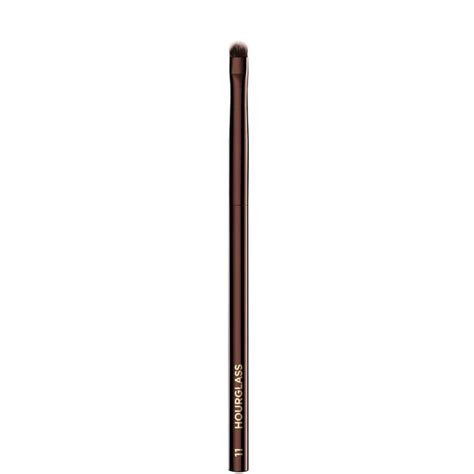 Hourglass Tapered Blender Brush Cult Beauty