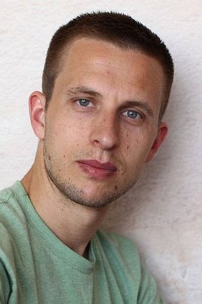 Anders Danielsen Lie About Entertainment Ie