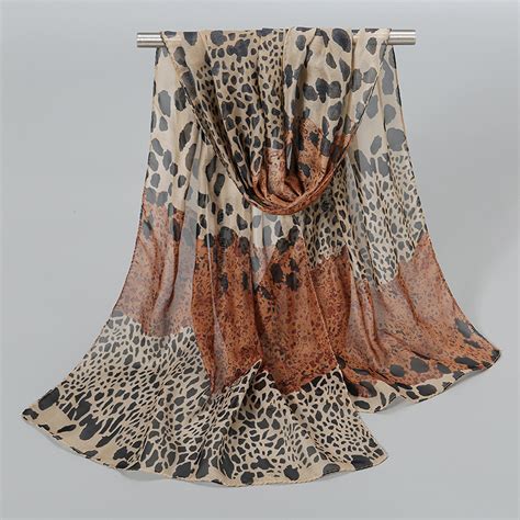 2024 Fashion Printed Leopard Chiffon Hijab Scarf Women Pareo Lady