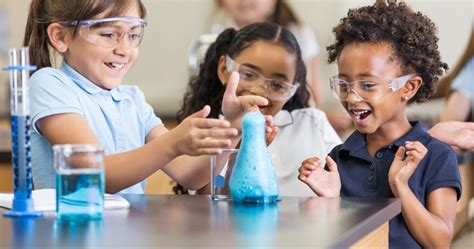 Epoxy Resin Lab Countertops I Contour Construction Omaha Nebraska Contour Construction Inc