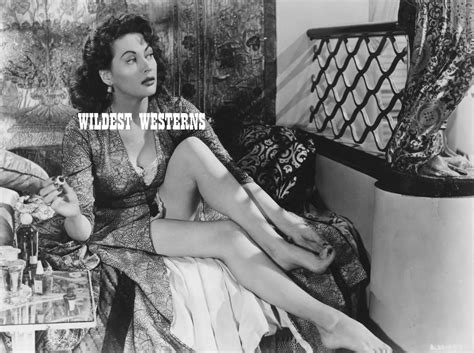 Yvonne De Carlo Feet