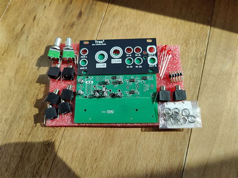 U Eurorack Stereo Mixer DIY Kit Reverb