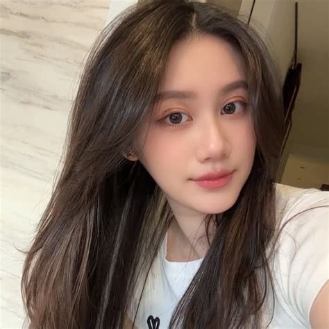 Phoebe Phoebe Threads Say More