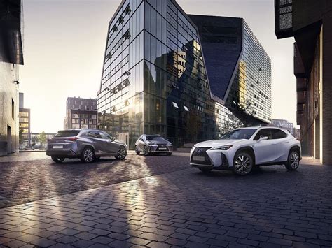 Lexus Lm Mpv Hybrid Electric Vehicle Lexus India