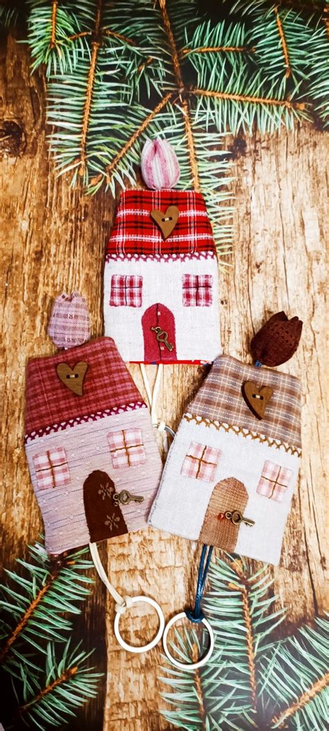 Ключницы в форме домика