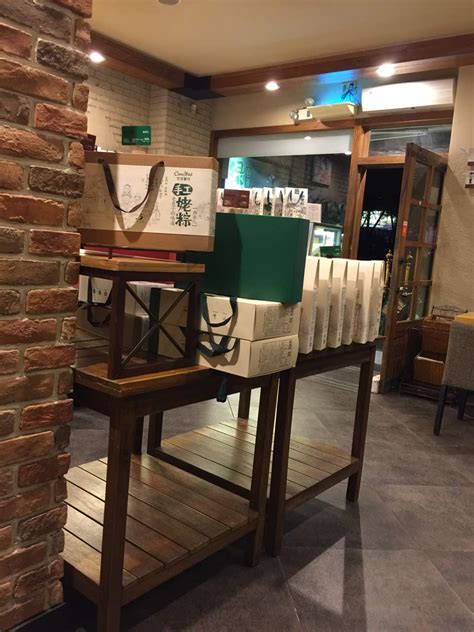 可莎蜜兒 时代店 美食餐厅 儿子们很喜欢吃面包挺新鲜 去哪儿攻略