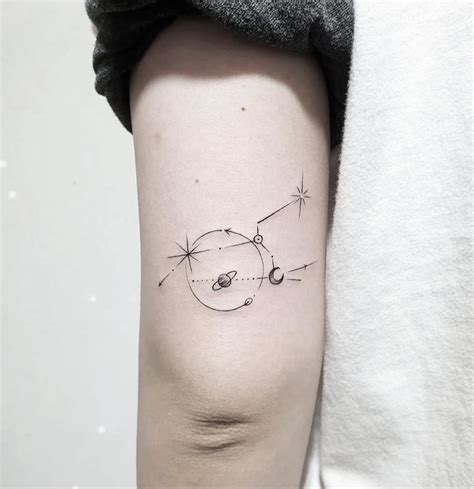 수원타투 타투이스트 나루 사자자리 기하학디자인 작업입니다 🔷️전화 010 2229 4888