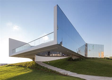 M Museum Opens First Gallery In West Kowloon Cultural District