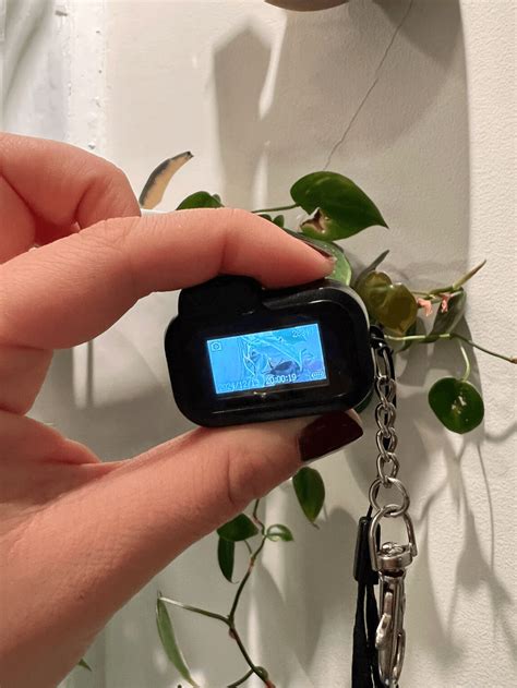 Review This Tiny Camera Actually Takes Great Photos And Videos Glamour