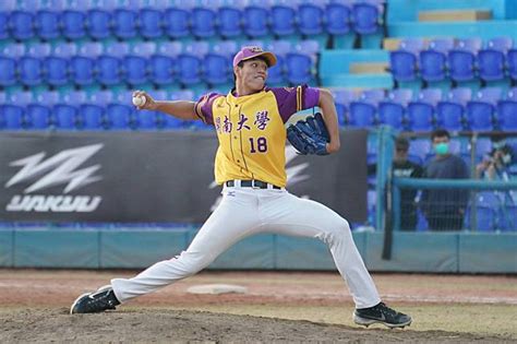潘文輝飆生涯最速158公里 大專聯賽開南勝圖 中央通訊社 Line Today