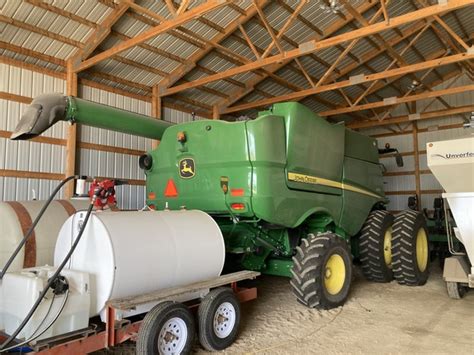 Sold 2016 John Deere S670 Combines Class 7 Tractor Zoom