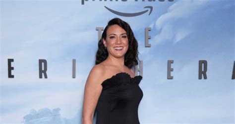 Westworld Co Creator Lisa Joy On Her New Sci Fi Show The Peripheral