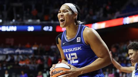 10 Players To Watch Wnba Free Agency 2023